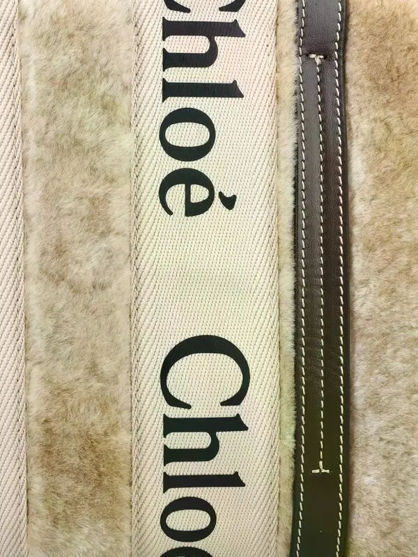 Chloé Logo-plaque Shearling Tote Bag
