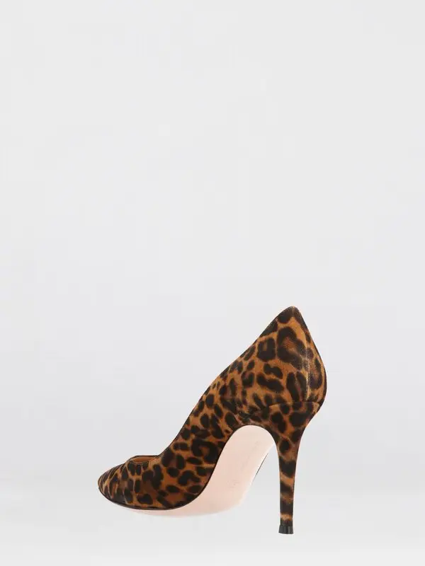 GIANVITO ROSSI Pumps - Multicolor