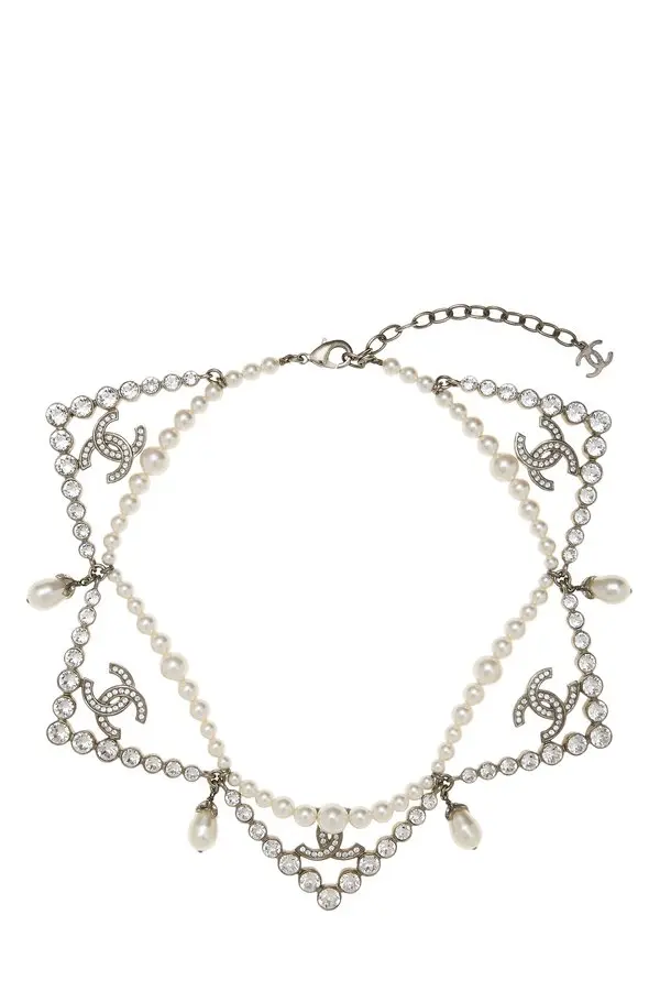 Chanel Crystal And Faux Pearl Chain Necklace - Silver