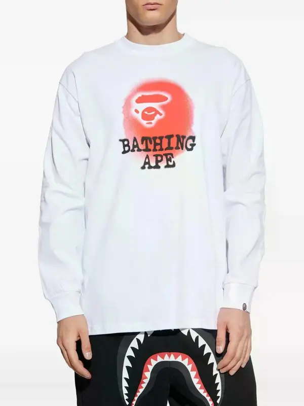 A BATHING APE Spray-print Long-sleeve Sweatshirt