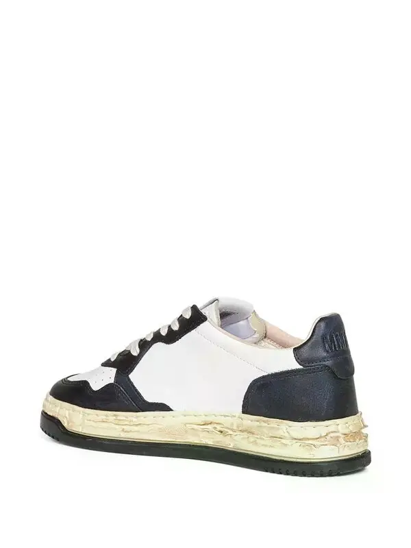 AUTRY Medalist Low Sneakers