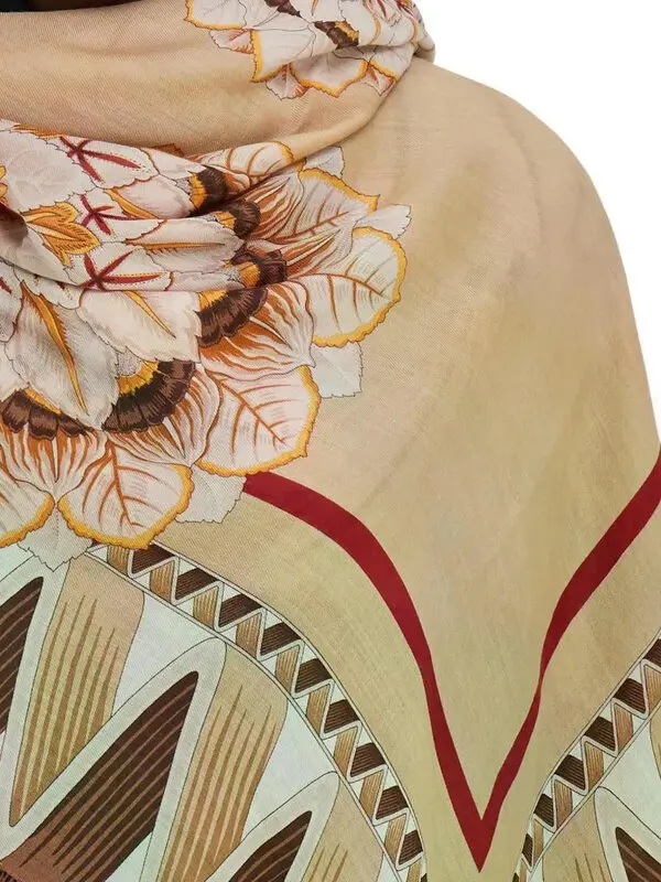 FERRAGAMO Flowers And Butterflies Print Shawl - Neutrals
