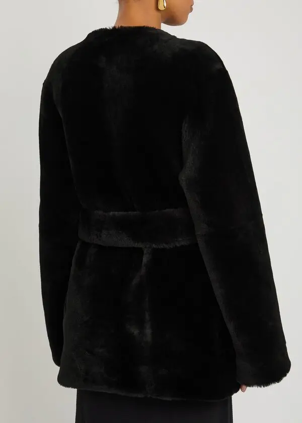 TOTÊME Belted Shearling Jacket - Black