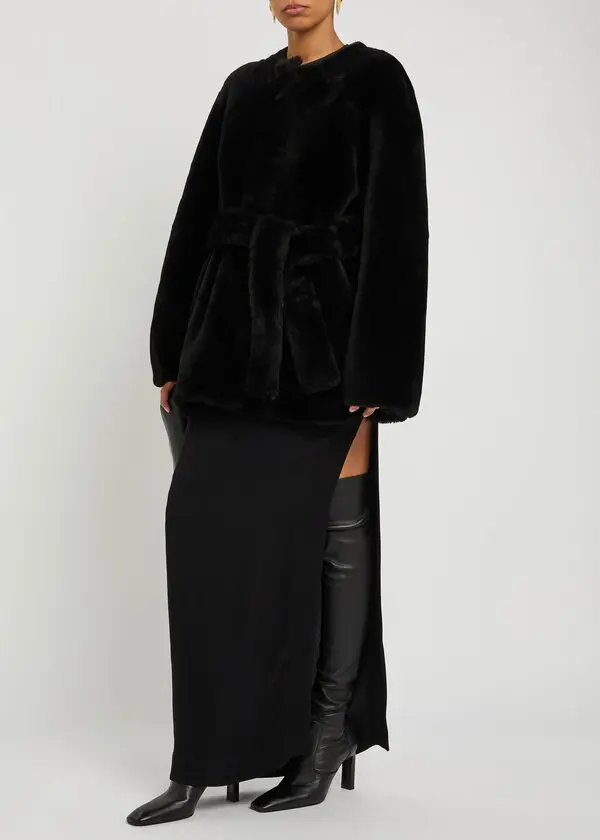 TOTÊME Belted Shearling Jacket - Black