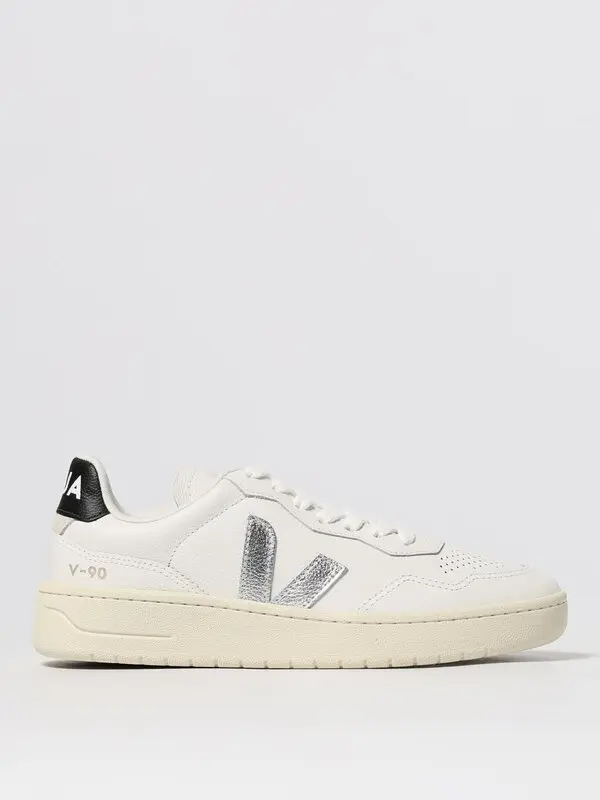 VEJA Low Top Sneakers