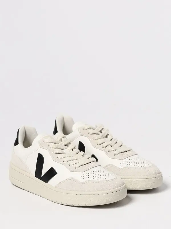 VEJA Low-top Lace-up Sneakers - White