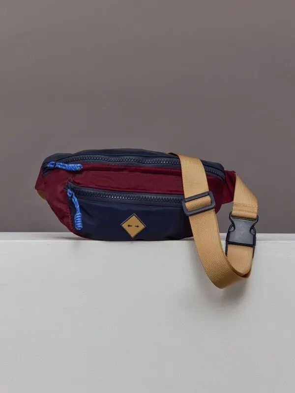 The Upside Trail Colour Block Bumbag - Red