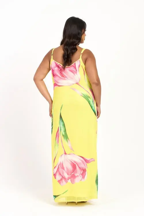 FASHION-SZN CURVE Floral Strappy Maxi Dress