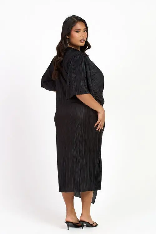 FASHION-SZN CURVE Ruched Side Flutter Sleeve Midi Dress - Black