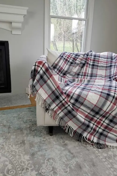 INFUSEZEN Plaid Lightweight Turkish Throw Blanket