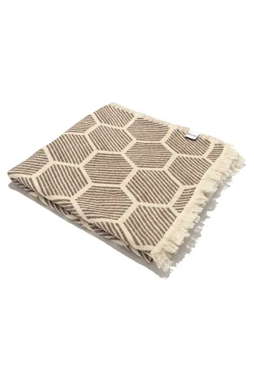 INFUSEZEN Hive Cotton Turkish Throw Blanket - Brown