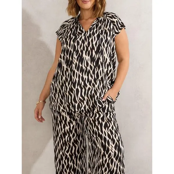 LIVE UNLIMITED Mono Print Short Sleeve Tie Neck Blouse