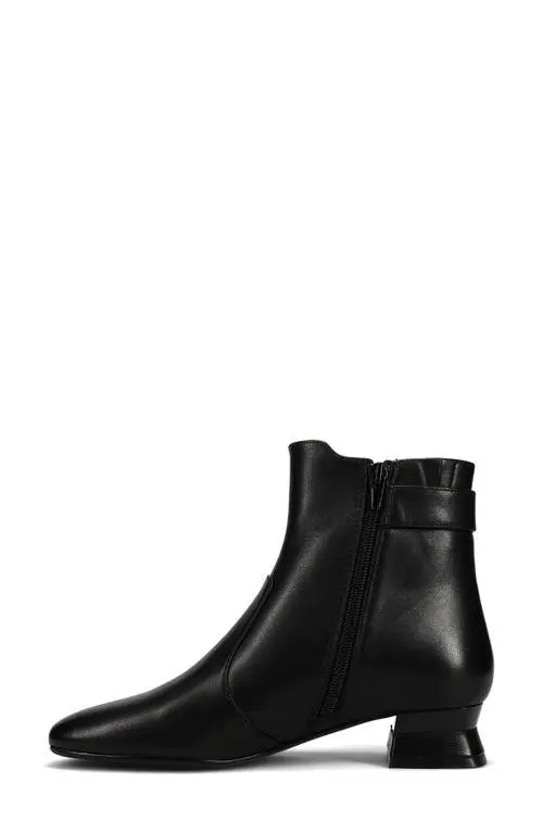 Vaneli Pierot Bootie - Black