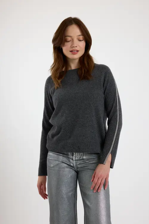 BRODIE CASHMERE Crew Neck Cashmere Sweater With Split Cuffs - Derby Grey