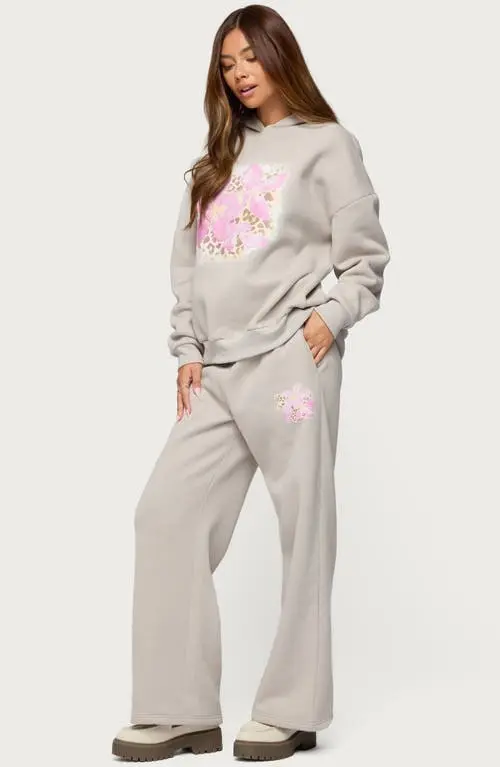 EDIKTED Wild Petal Wide Leg Sweatpants