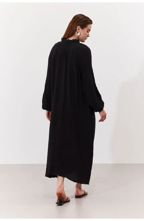 GOTTEX Cloudshore Ruffle Collar Dress Cover-up