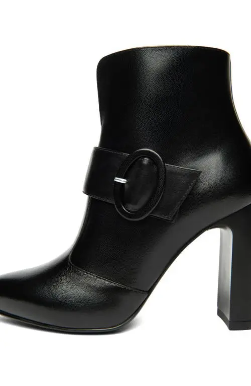 NEROGIARDINI Leather Buckle Booties