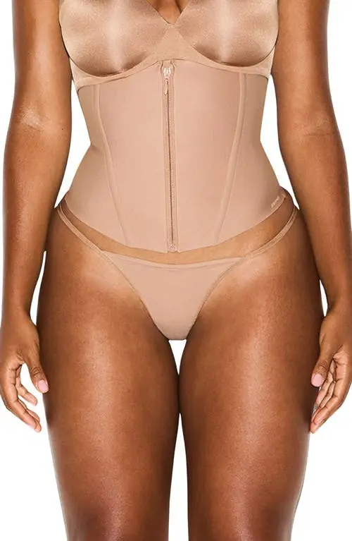 SKIMS Body Core Sculpt Waist Cincher - Sienna