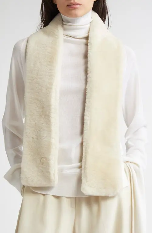 TOTEME Genuine Shearling Tuxedo Scarf - Ecru