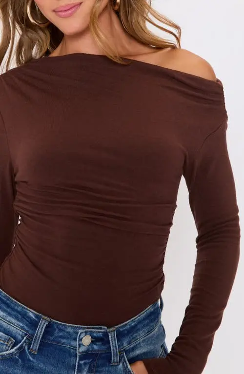 VICI Off-the-shoulder Long Sleeve Jersey Top