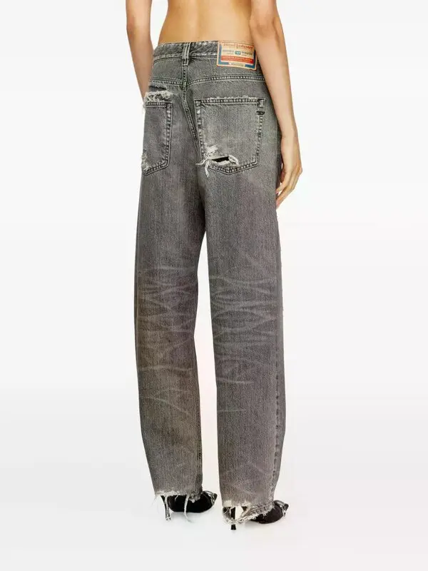 DIESEL® 1988 D-ark Frayed Pocket Jeans