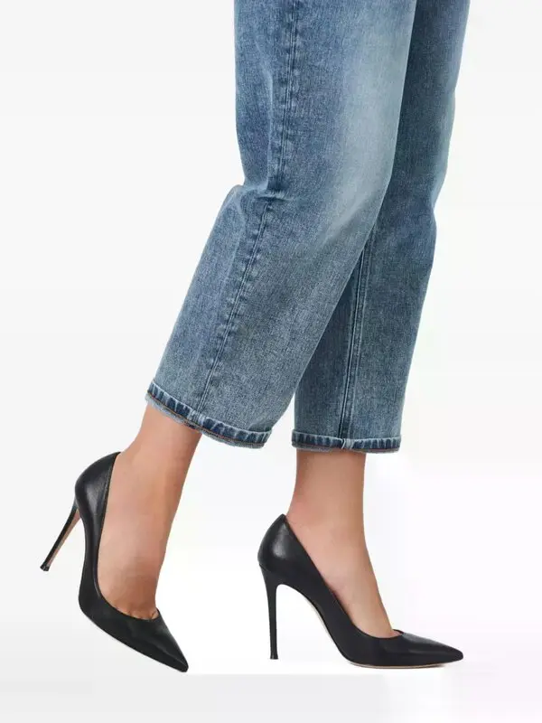 NO44 Pleated Jeans