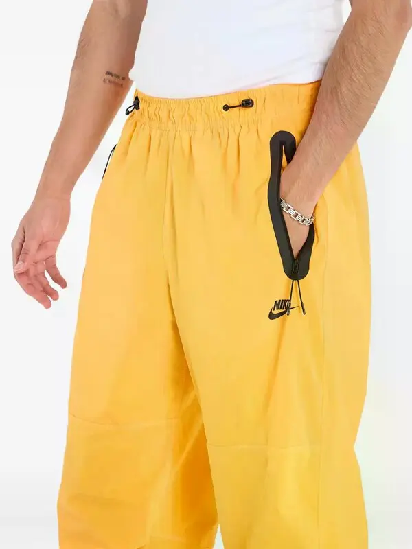 Nike Woven Trousers With Zip Pockets