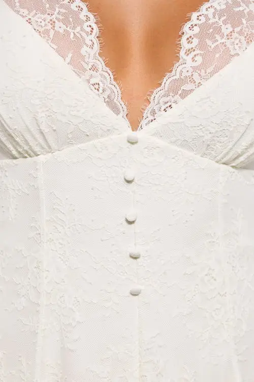 POPILUSH Floral Lace V Neck Maxi Dress With Shapewear - Chalk