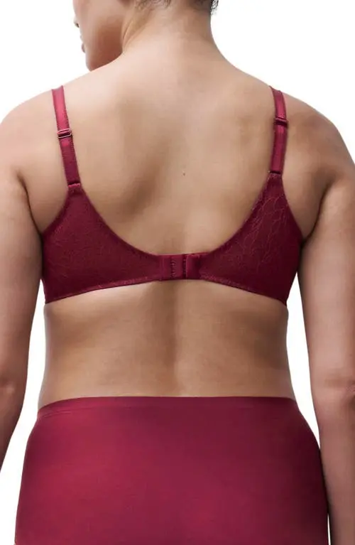 Chantelle Belle Underwire Plunge Bra - Raspberry