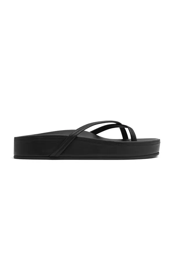 ST. AGNI Cross Strap Flatform Sandals - Black