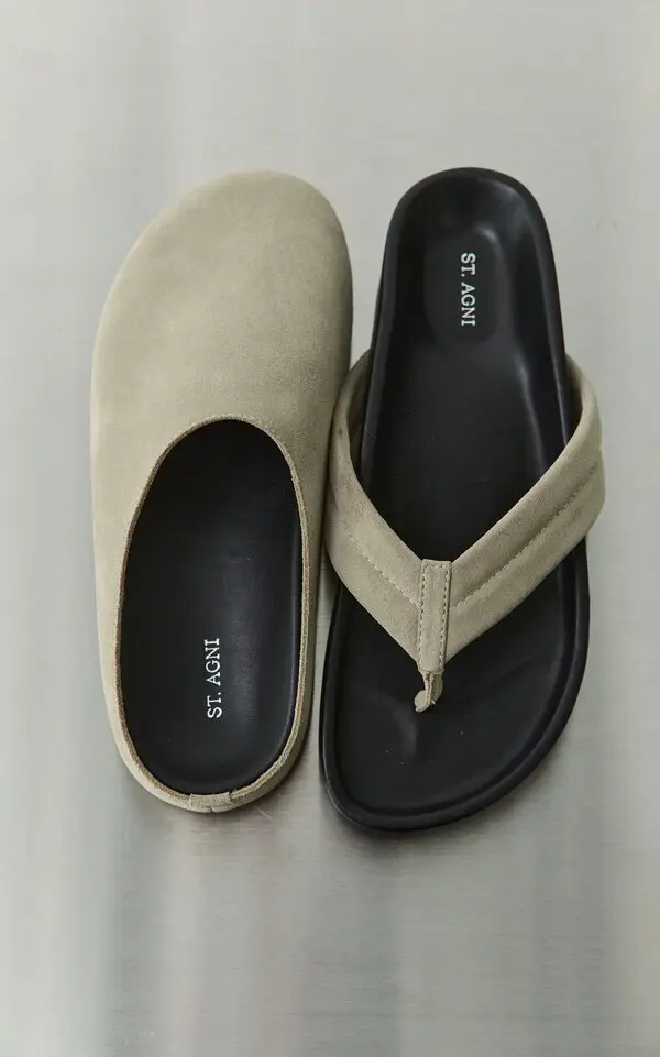 ST. AGNI Suede Thong Slide
