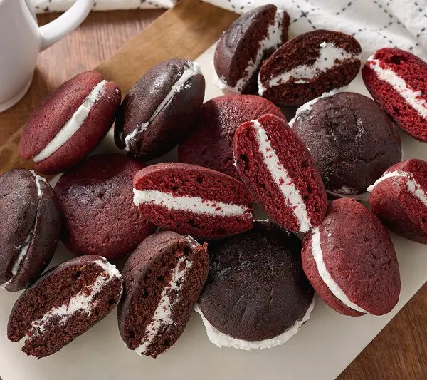 DULCET 2 Oz. Red Velvet & Chocolate Whoopie Pies - One-color