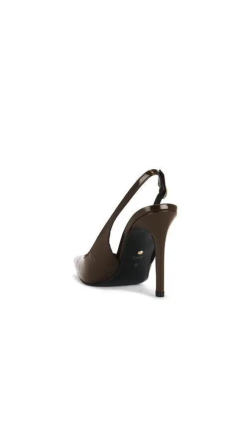 Raye Calla Pump