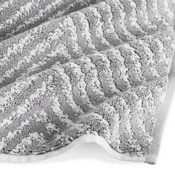 HUDSON PARK COLLECTION Palermo Chevon Bath Mat