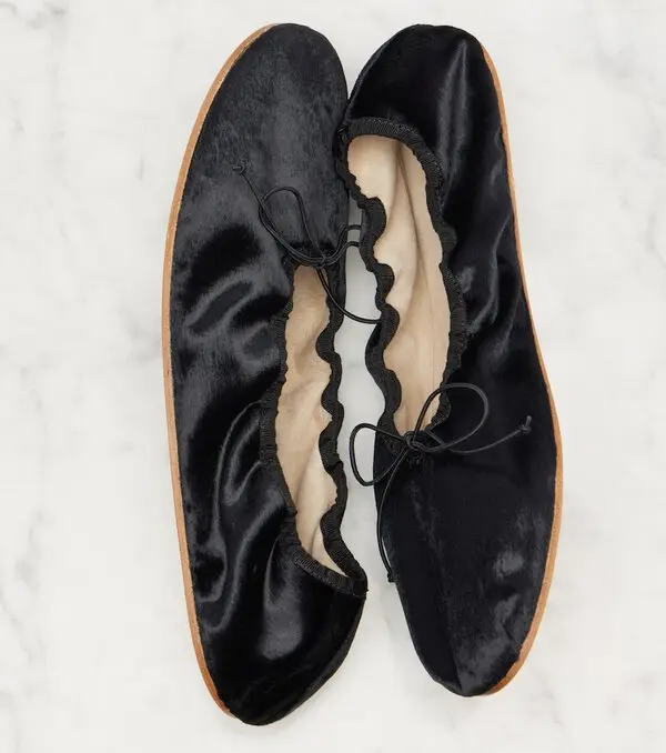 THE ROW Round Velvet Ballet Flats - Black