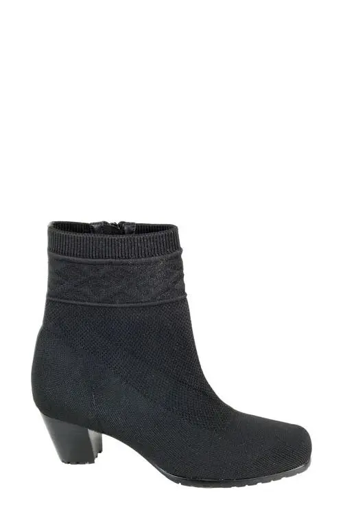 DAVID TATE Kalista Water Resistant Knit Bootie - Black