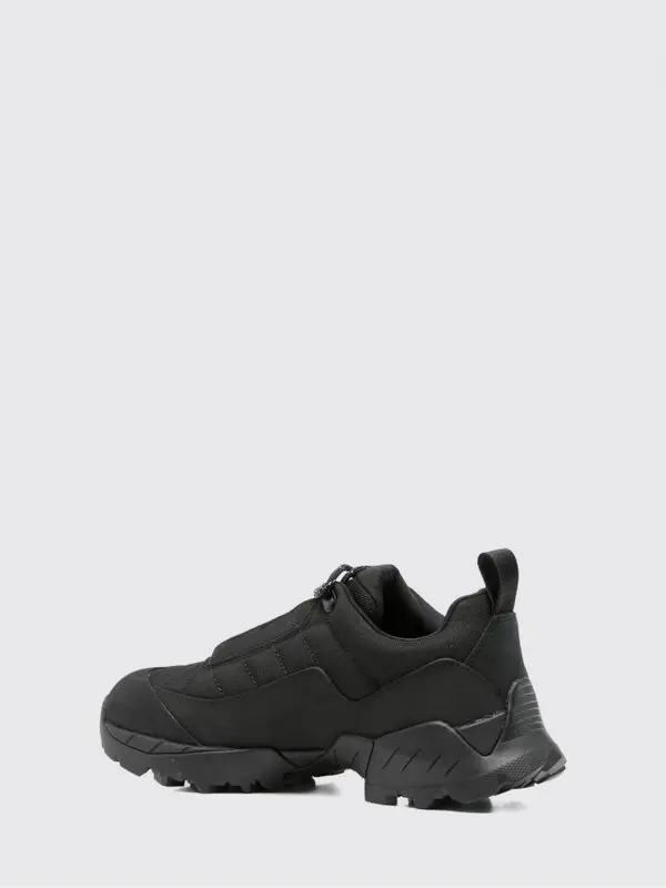 ROA Sneakers