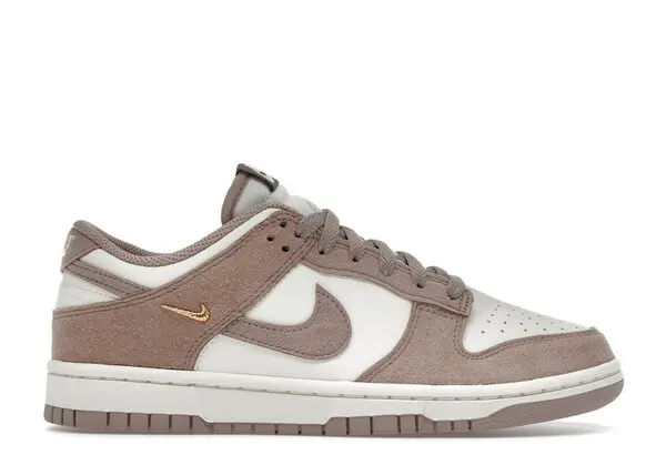 Nike Dunk Low Sneakers - Sail/metallic Gold/white
