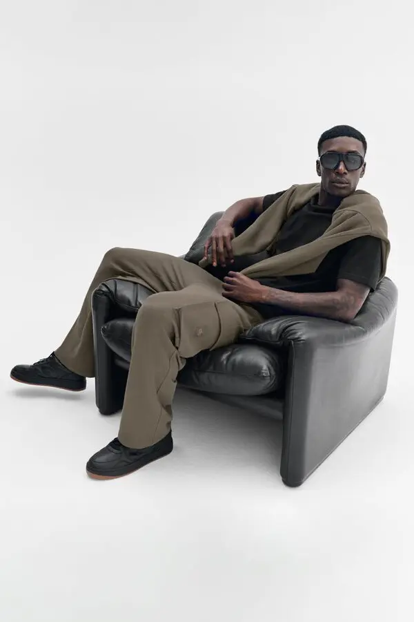 Alo Yoga Relaxed Fit Cargo Pants - Olive Tree