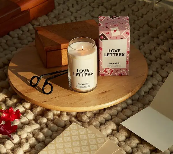 HOMESICK Love Letters Candle