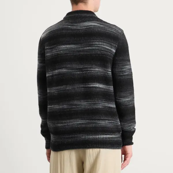 RANRA Veilfall Crewneck
