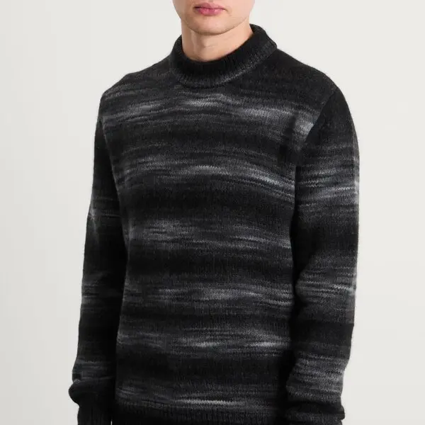 RANRA Veilfall Crewneck