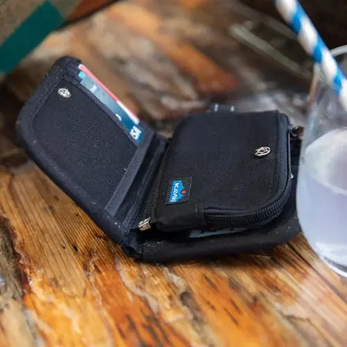 KAVU Zippy Wallet