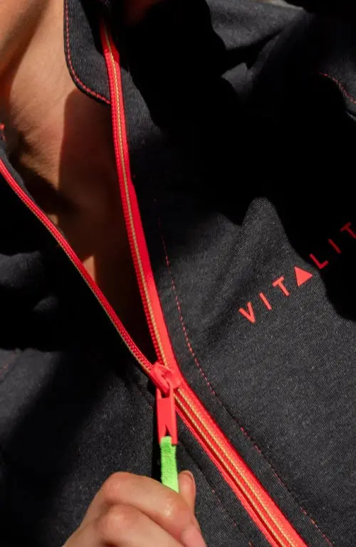 VITALITY Studio Zip