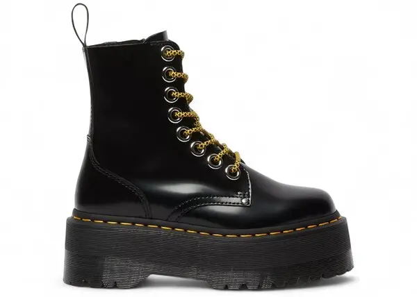 Dr. Martens Jadon Max Platform Leather Boots