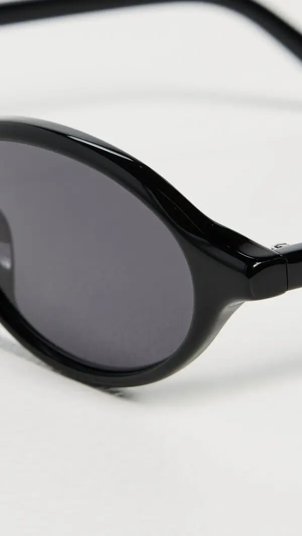 Chimi Lex Oval Frame Sunglasses
