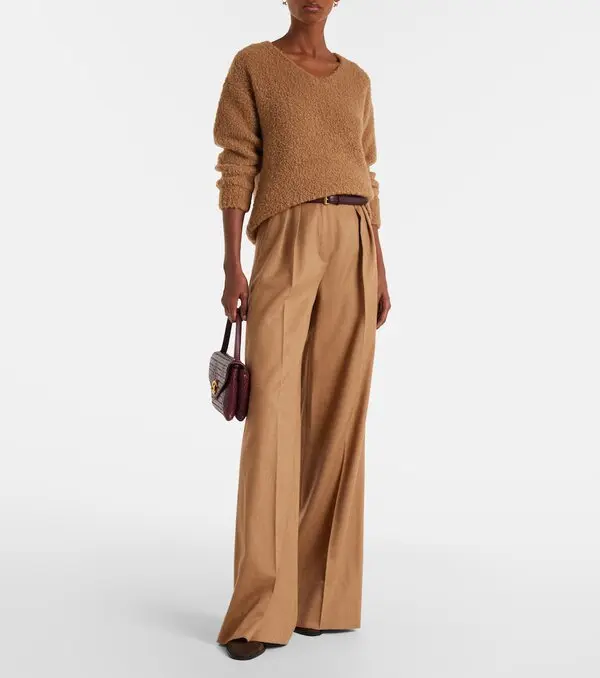 Max Mara Camel Hair And Silk Sweater - Beige