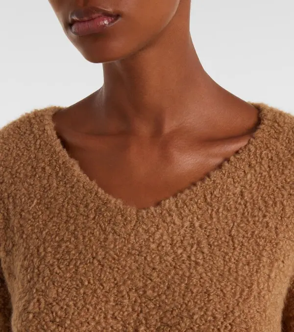 Max Mara Camel Hair And Silk Sweater - Beige