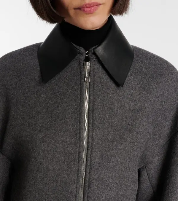 Sportmax Vacuo Cropped Virgin Wool Jacket