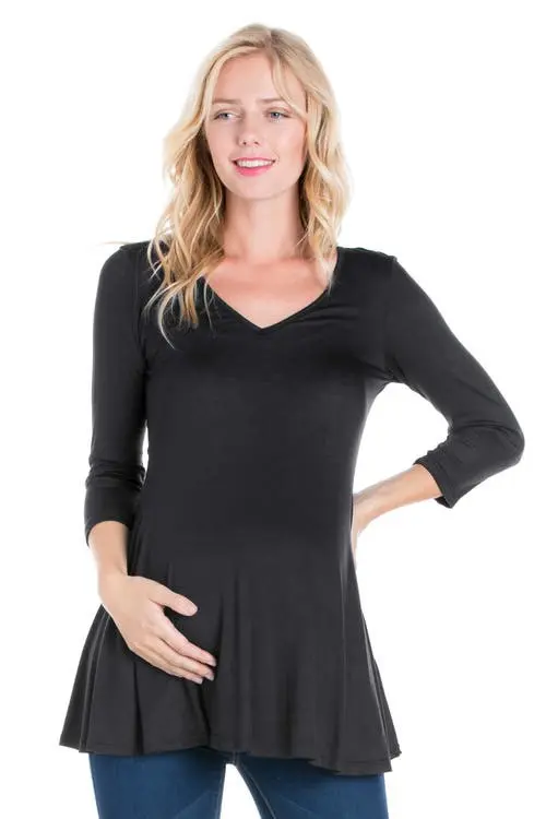 24SEVEN COMFORT APPAREL Three Quarter Sleeve V-neck Maternity Tunic Top - Black